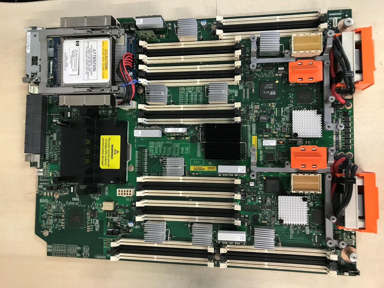 HP Integrity BL860C i2 System Board AD399-60101 +CPU iTITANIUM 1.6ghz ...