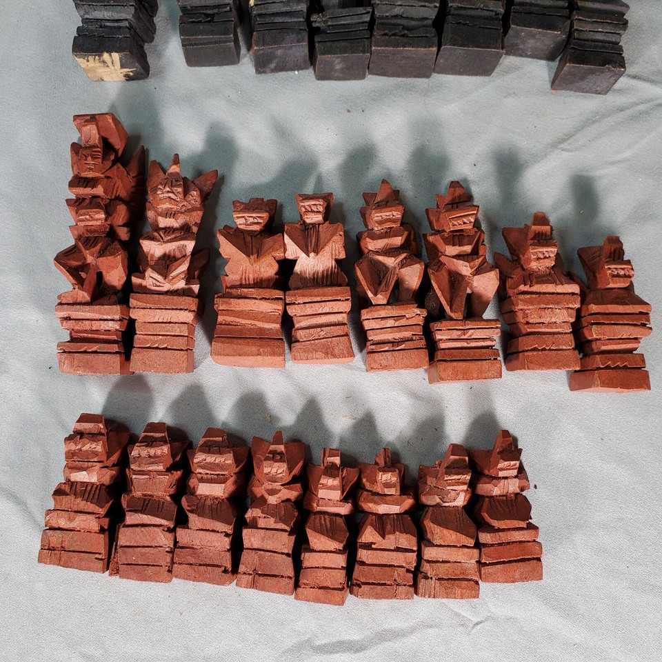 Bali Indonesian Hand Carved Wooden Chess Set 32 Pieces Complete No ...