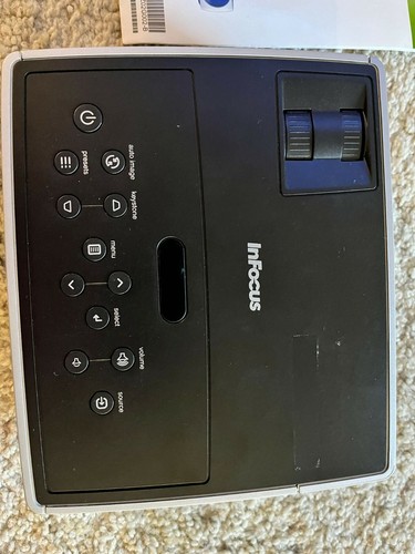 InFocus IN1100 Ultra Mobile Widescreen DLP Projector WXGA 2100 Lumens ...