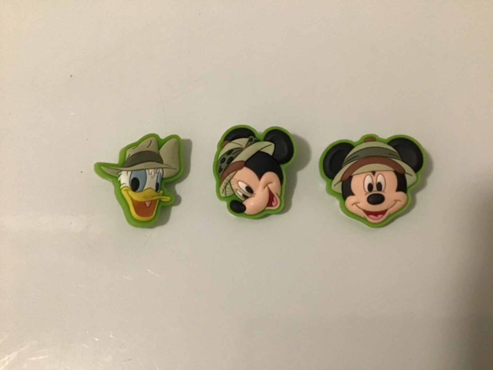 Disney Magic Band Bandits Set of 3, Safari Minnie, Mickey & Donald New ...