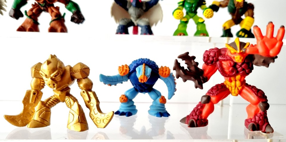 Gormiti figures lot of 18 serie gold vintage retro toys collectibles ...