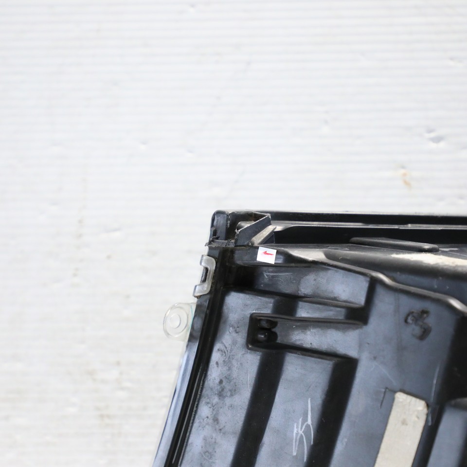 2016-2021 Dodge Ram 1500 Right Side Headlight Halogen Projector OEM ...