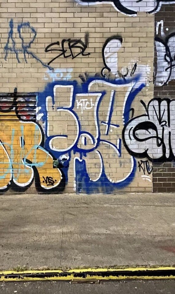 SAG KTC nyc Graffiti Art Spray Paint Revs Barry McGee JA XTC Obey Giant ...