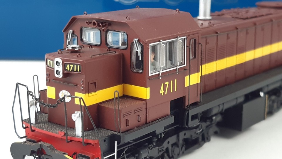 TRAINORAMA NSWGR 47-CLASS #4711 INDIAN RED DC/DCC READY VGC BOXED HO ...