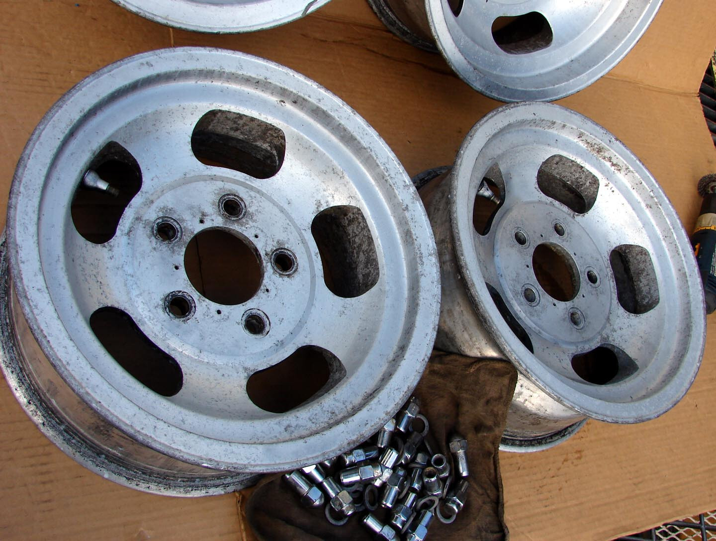 4 Vintage 14" x 7" & 14" x 6" Slotted Mag Wheels GM 4.75" on 5 Lug | eBay
