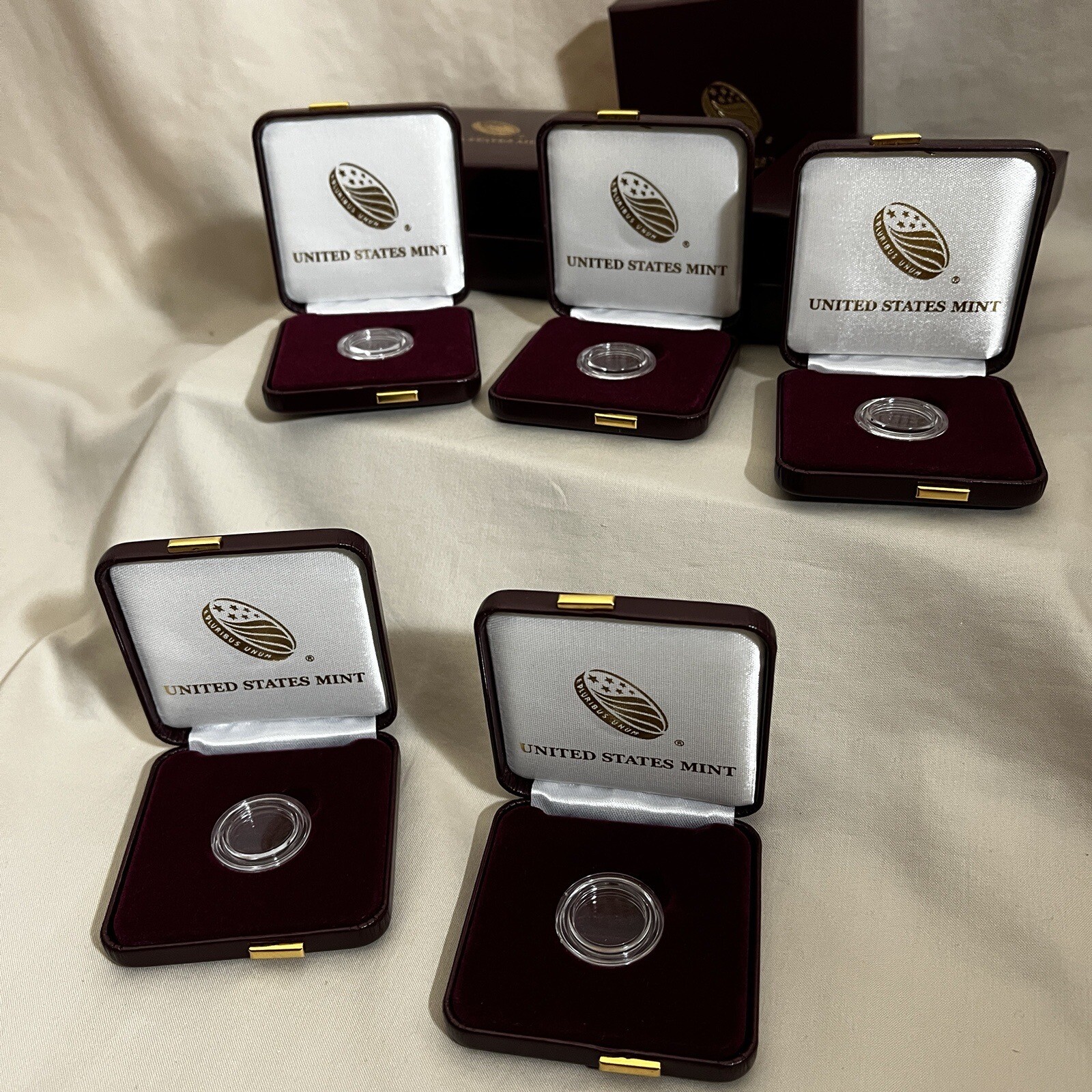 5 US Mint Gift Cases for 1/10 oz Gold American Eagle Coin Capsule Case ...