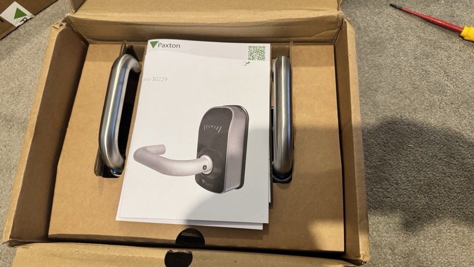 Paxton 900-600BL PaxLock Pro Smart Lever Lock, Euro Internal Lock ...