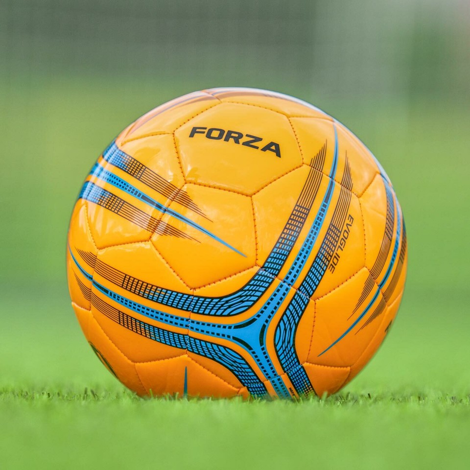 FORZA Footballs & Carry Bag [Bulk Buy] | 10x FOOTBALL OPTIONS ...