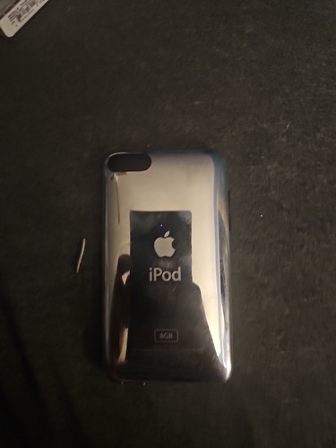 Apple iPod Touch 2nd Generation 8GB With PB528LL | eBay
