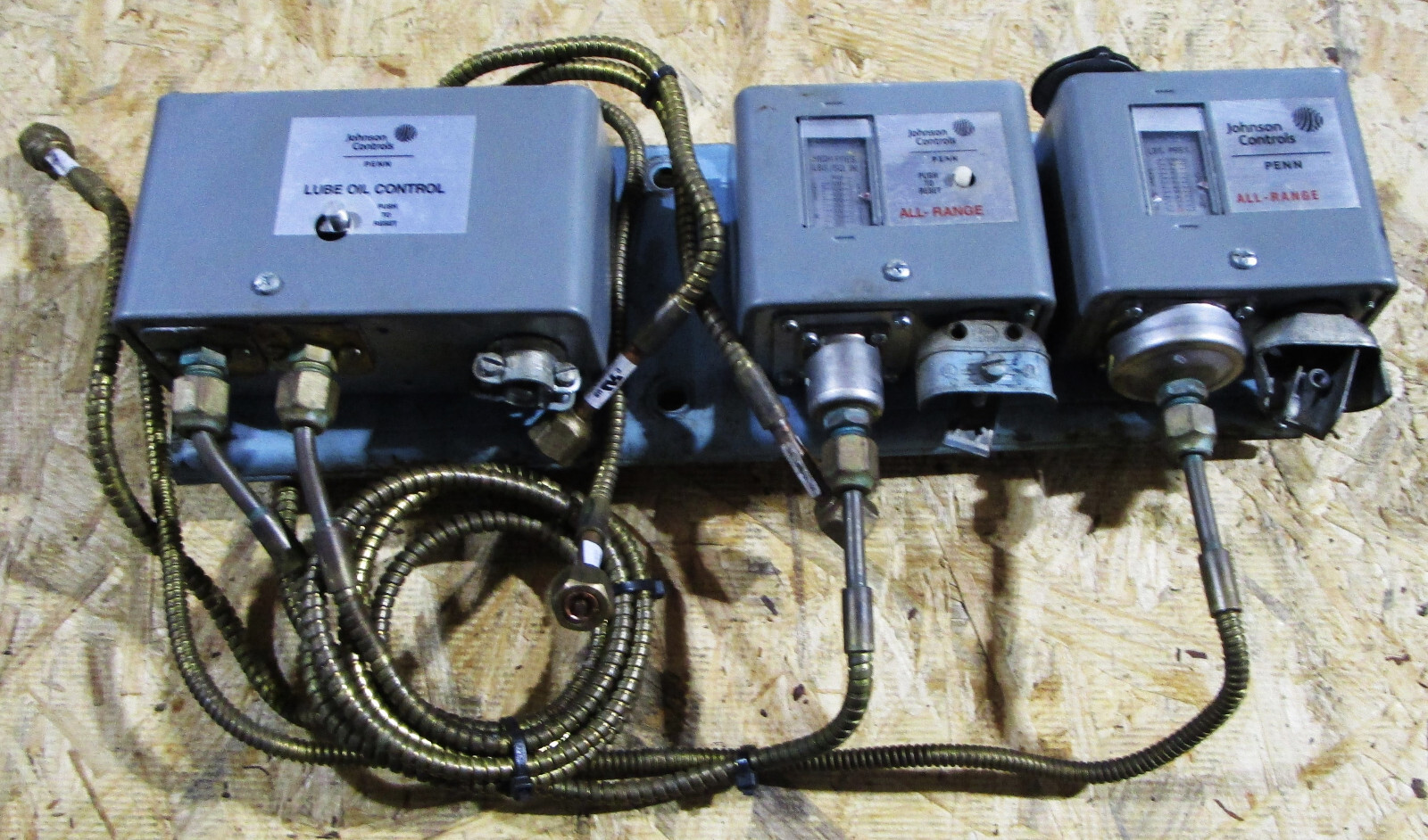 Johnson Controls Penn P145NCA-12 + P170AB-2 + P170DA-400 Trio Used Take ...
