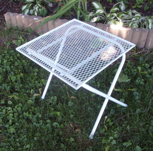 WHITE Mid Century Metal Mesh Folding Table MCM Plant Stand Porch Patio ...