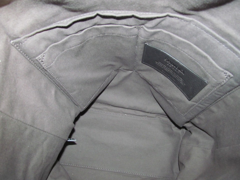 Shinola Detroit USA Canfield Black Embossed Leather, 15" Laptop ...