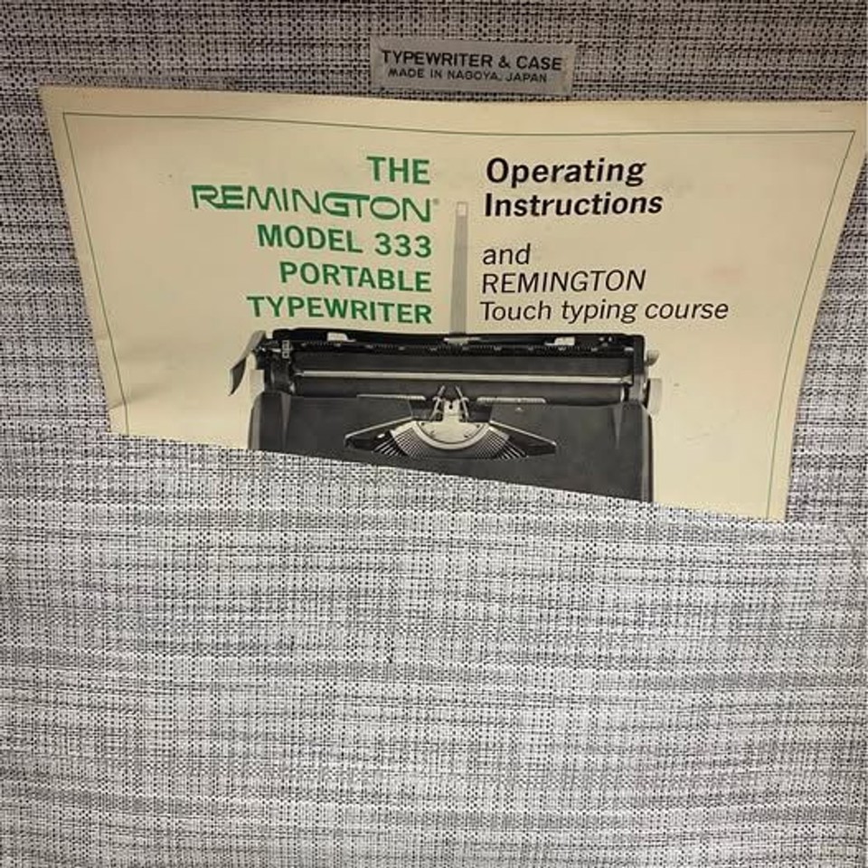 Remington 333 Sperry Rand Portable Typewriter with Carrying Case ...