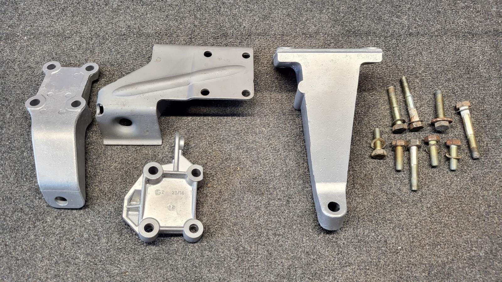 BmW E21 M10 Engine Mount Bracket SET 1175711 1246907 1175278 1269486 | eBay
