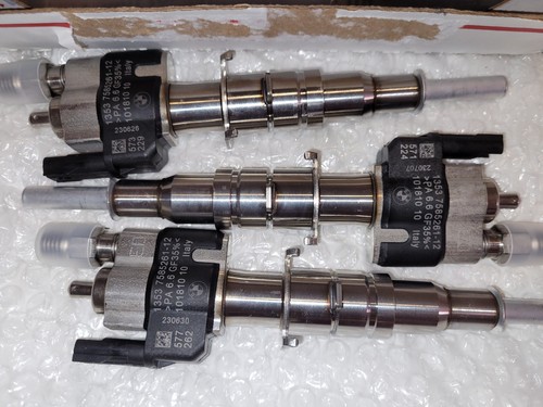 Genuine BMW Fuel Injector Index 12 13538616079 13537585261 | eBay