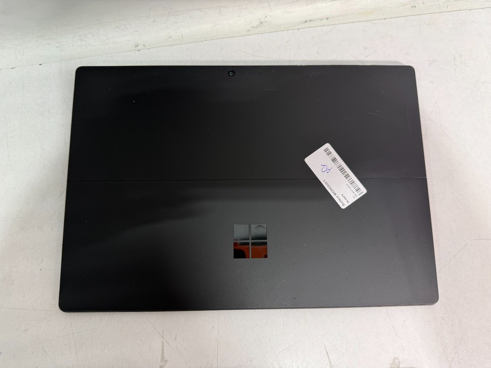 Microsoft Surface 1796 12.3" Core i7-8650U@1.90GHZ.16GB RAM 512GB SSD ...
