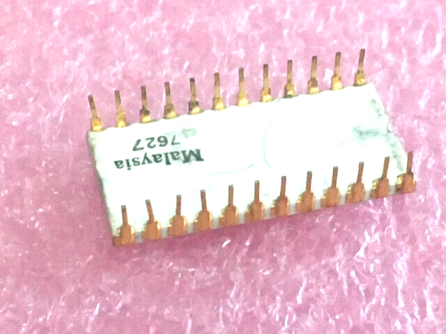 Collectable Vintage Computer Chip Gold & White Ceramic intel C2708 ...