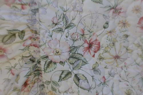 NB775 Vintage DORMA Cottage Garden Quilted Bedspread Single Flounced | eBay