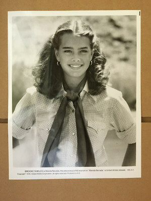 Brooke Shields 1978 original vintage press headshot photo. | eBay