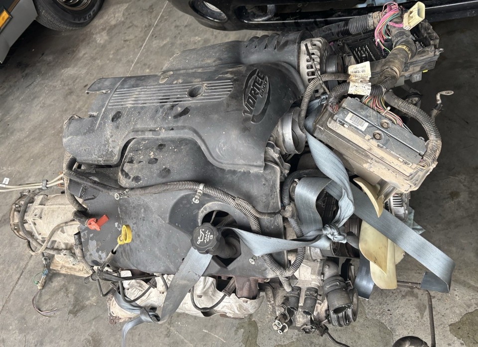 GM Chevrolet LQ4 Complete Engine Assembly 6.0 Gen III LS V8 Denali 2500 ...