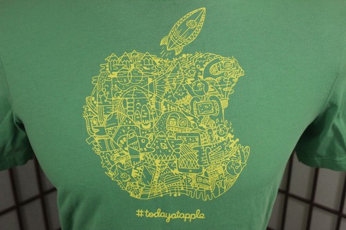 Hashtag Today At Apple Store T Shirt Small Green Logo Camp School Field ...