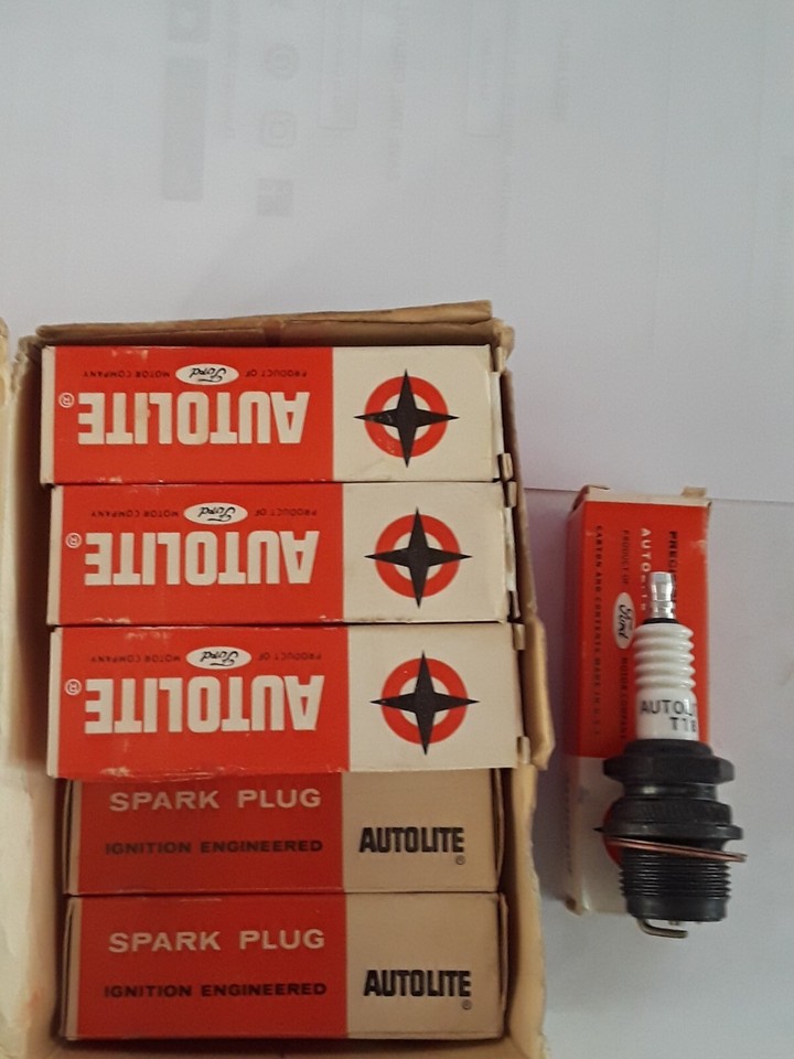 Ford Autolite NOS TT8 Spark Plugs For Model A And Vintage Tractors. | eBay