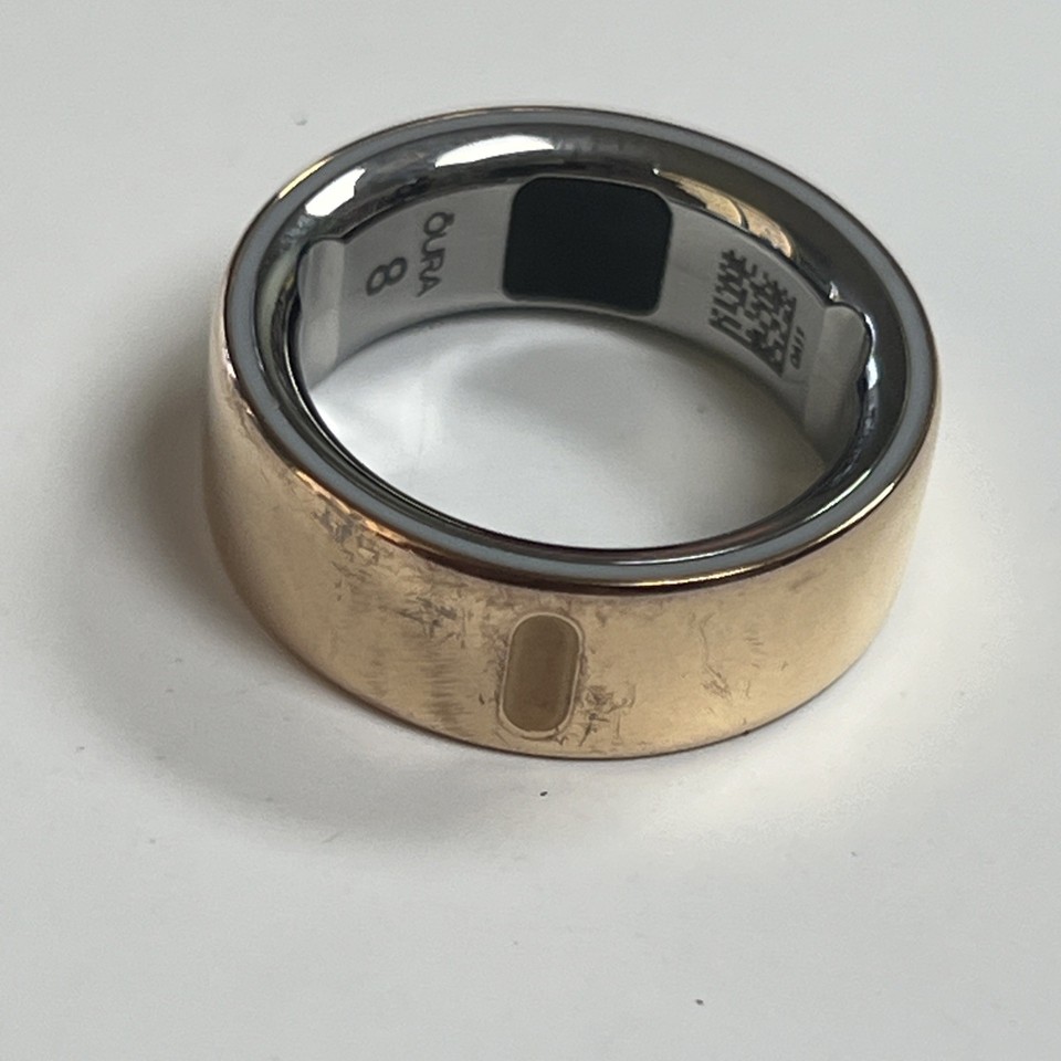 Oura Ring Gen 4 Size 8 Color Gold - No Charger. | eBay