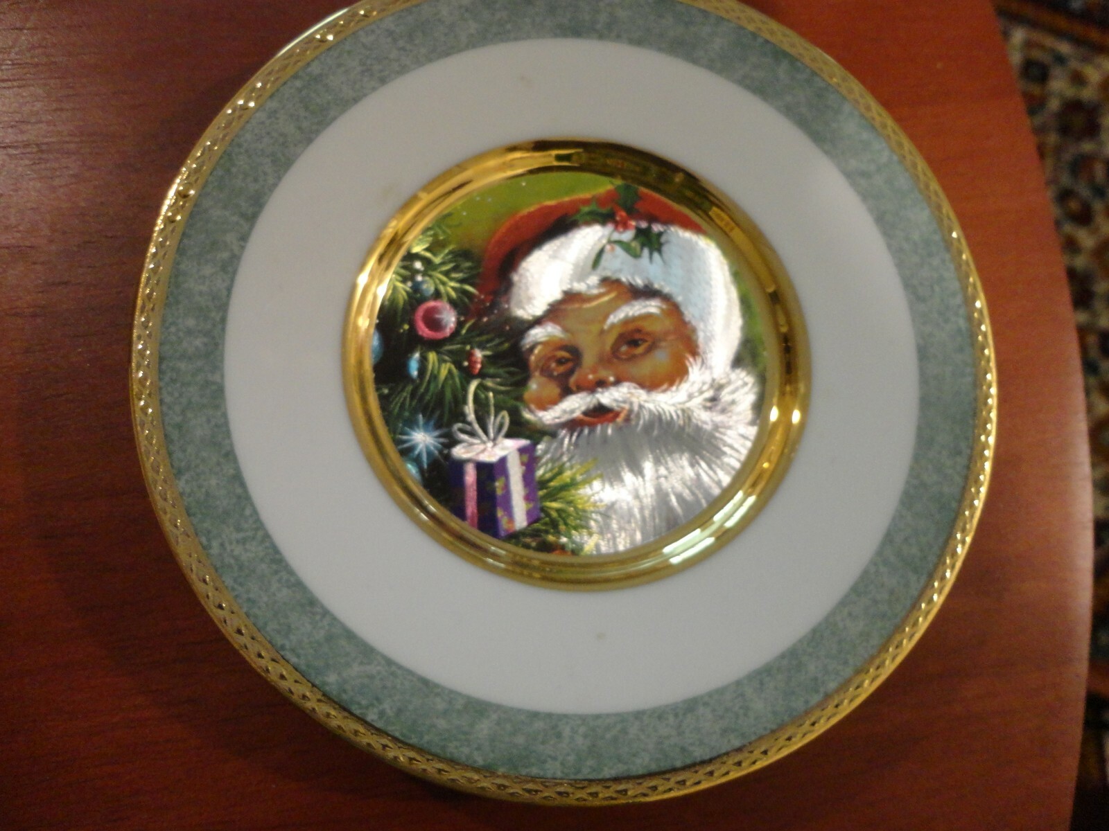DUFEX ART JAPAN CHRISTMAS SANTA DECORATIVE PLATE WITH GOLD TRIM 6" | eBay