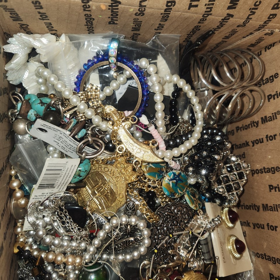 5+ LBS VINTAGE TO NOW CRAFT JUNK SCRAP Jewelry Lot Harvest Repurpose ...