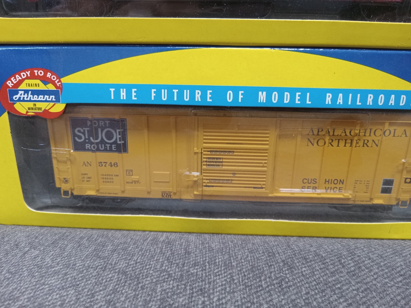 NEW ATHEARN HO 50' BOX CARS ( SABINE RIVER, UNION OF OREGON ...