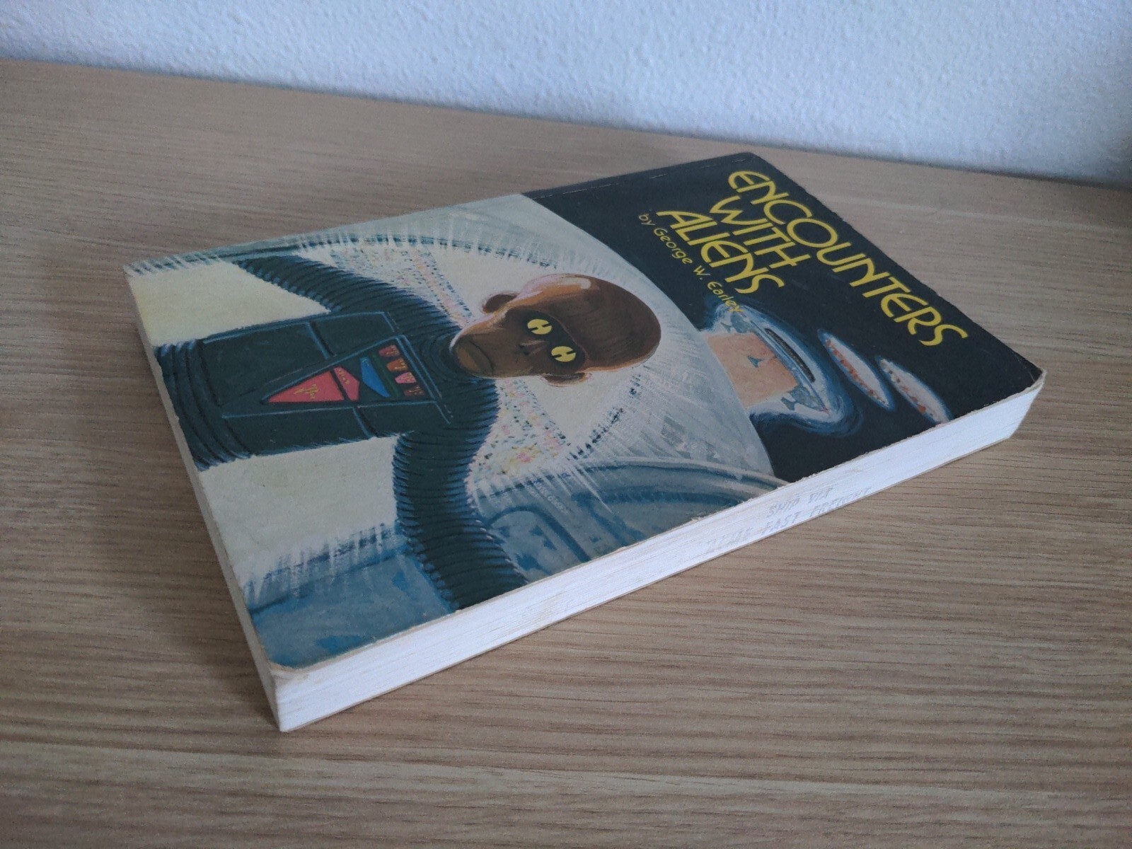 UFO Lot - Crashes Randle Mysteries Berlitz George Earley Encounters ...