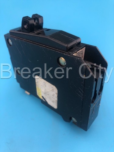 Square D QOT2020 20 Amp 2 Pole Circuit Breaker Twin QO (Hook) QO2020 ...