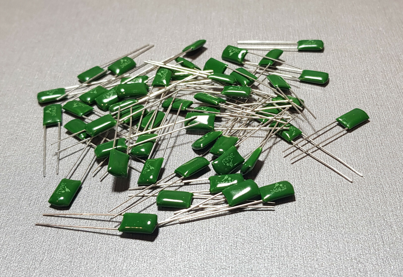 10/20/50Pcs 5N6 0.0056uF 100V 4mm Greencap Capacitor | eBay