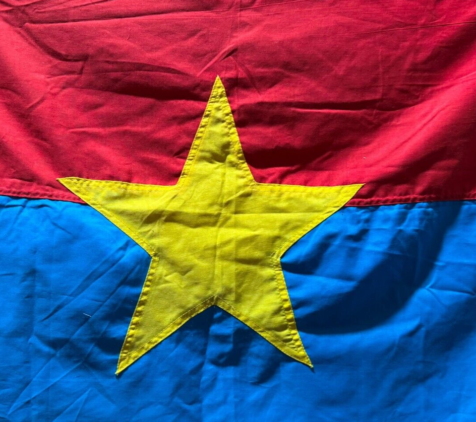1 Flag , VC vietcong NVA NLF North vn army flag to win , viet cong , Z ...