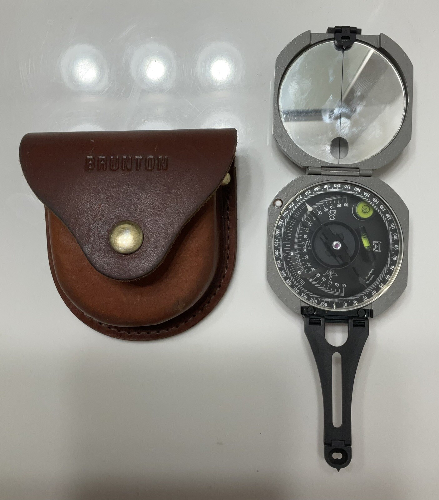 BRUNTON POCKET TRANSIT COMPASS WITH LEATHER CASE | eBay