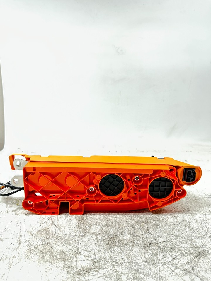 OEM TESLA MODEL S HV BATTERY ANCILLARY UNIT CASE COVER ONLY 1065894-00 ...