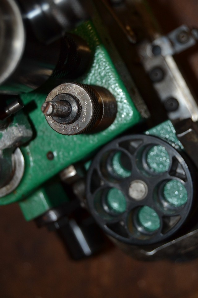 RCBS GREEN MACHINE PROGRESSIVE RELOADING MACHINE PRESS W/ .38 .357 DIES ...