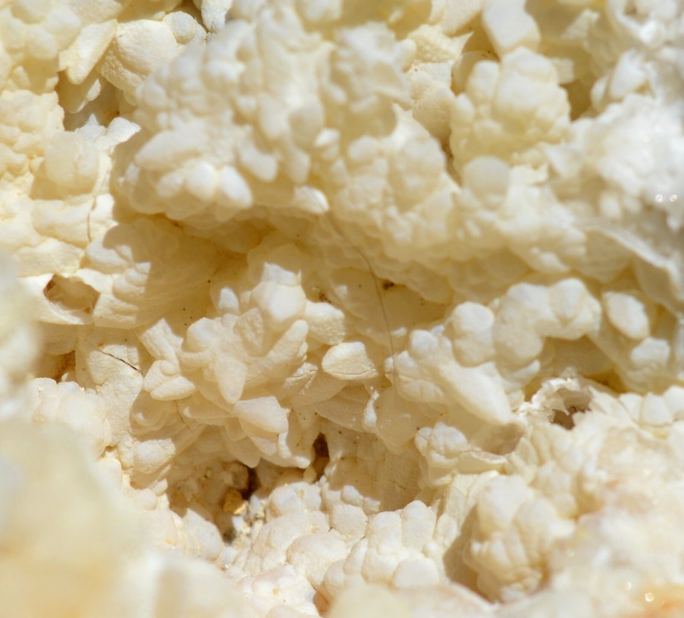 Calcite & Quartz Var. Chalcedony 260 Grams - Doazit, Dax, Landes ...