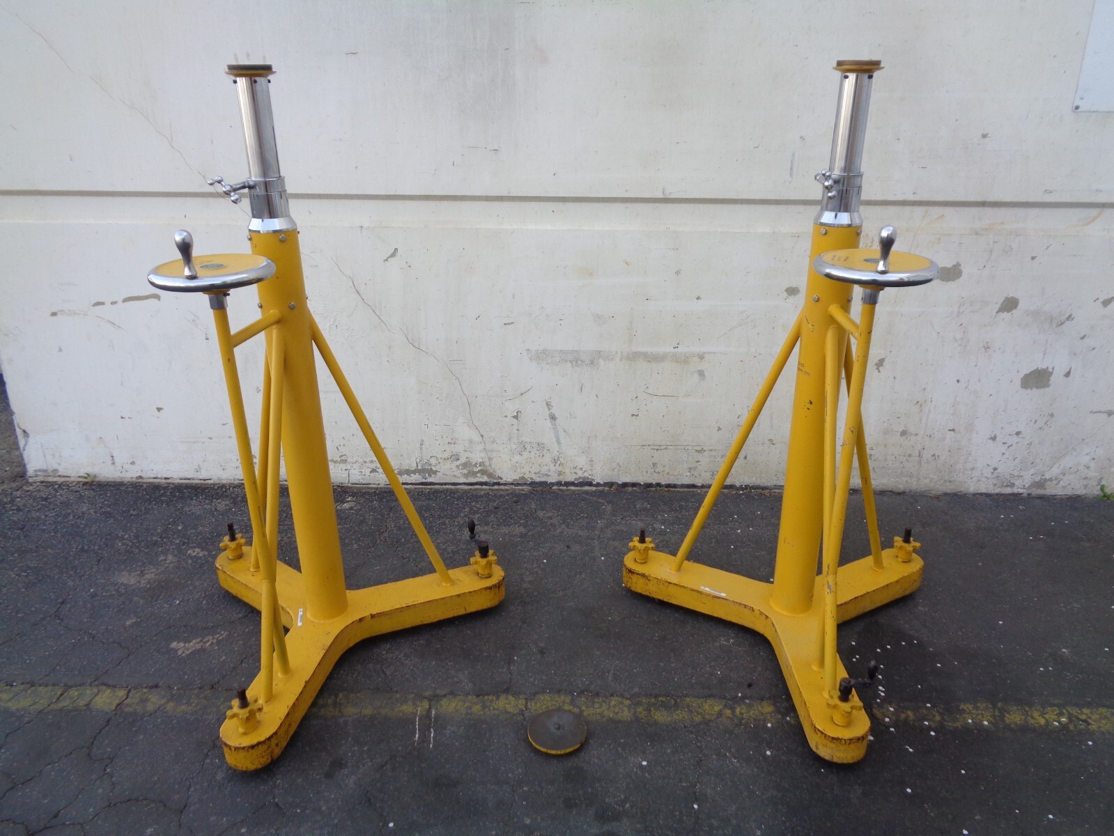 2 Servco Master Stand Metrology Stands 48" Heavy Duty Rolling Tripod ...