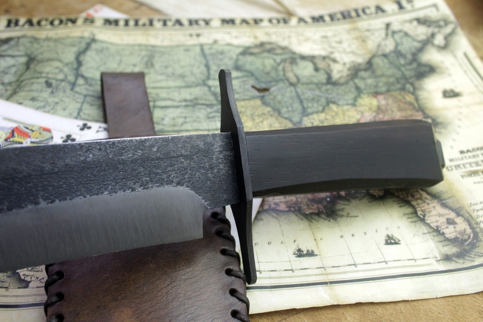 HAND FORGED FRONTIER BOWIE HUNTING KNIFE - CUSTOM CARBON STEEL ...
