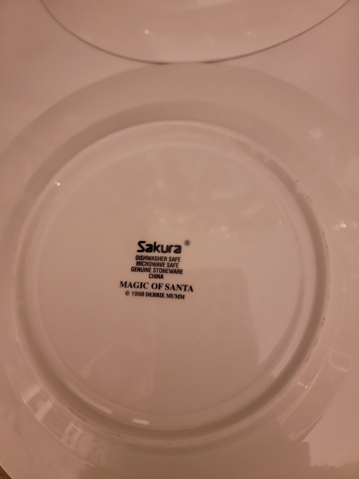 Sakura Magic of Santa Christmas Set of 4 Dessert Salad Plates 8.25 ...