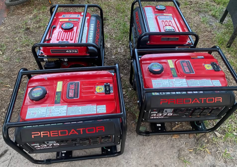 PREDATOR 4375 Watt Gas-Powered Portable Generator | eBay