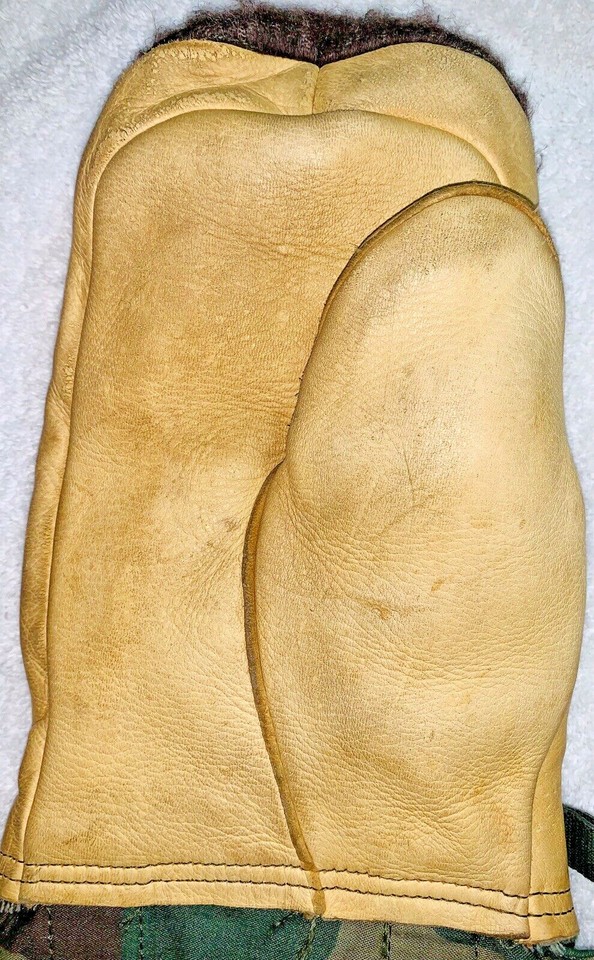 MILITARY MITTEN SET EXTREME COLD WEATHER HAWKEYE GLOVE MFG SIZE SMALL ...