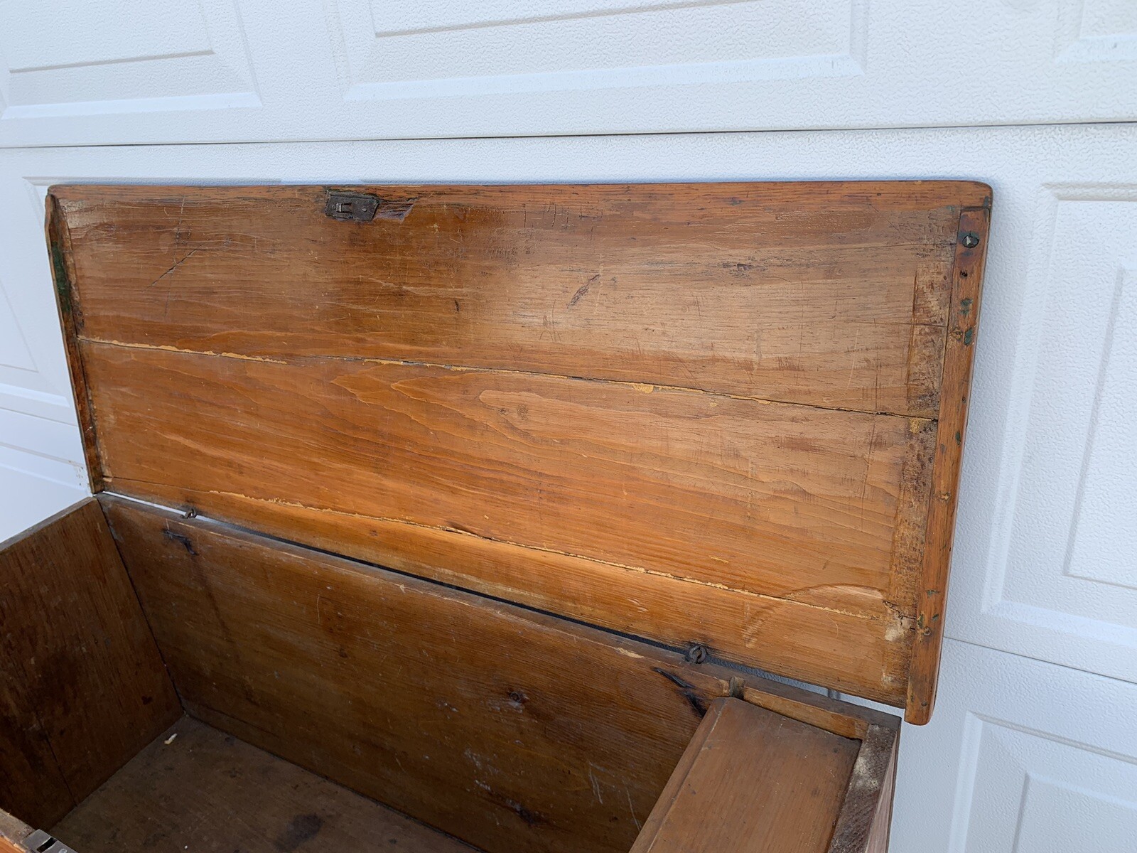 Primitive 18th Century Blanket Board Chest Forged Snipe Hinges Cut Out ...