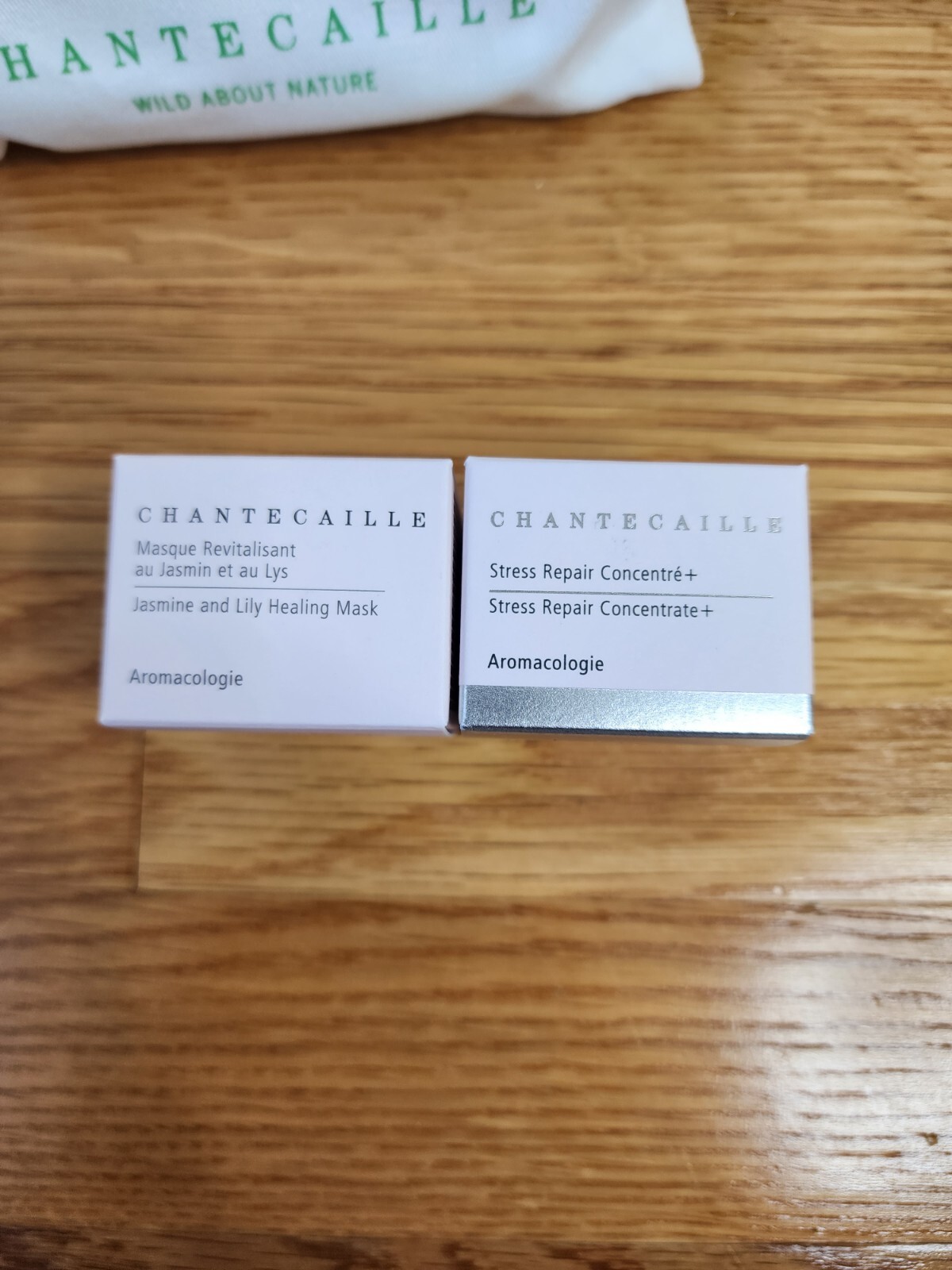 Chantecaille samples set white pouch - Jasmine Healing Mask + Stress ...