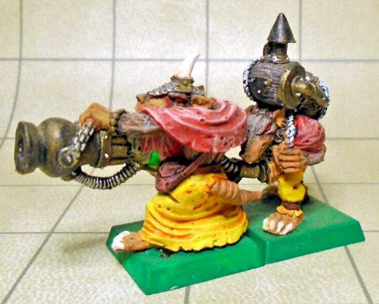 Warhammer Skaven Warpfire Team Painted Metal OOP (Red) - Flamethrower ...