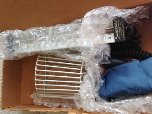 BAUMANO Blood Pressure-wall mounting- with Cuff Inflation System putty ...