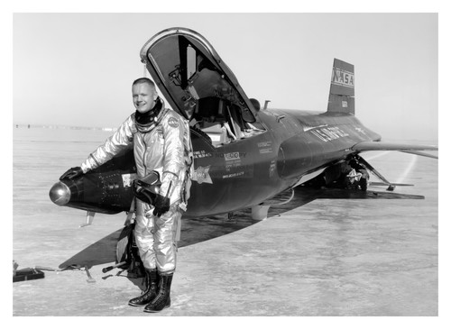 NEIL ARMSTRONG ASTRONAUT TEST PILOT X-15 AIRCRAFT NASA 5X7 PHOTOGRAPH ...