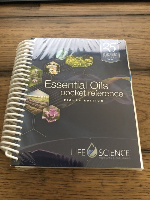 8th Edition Essential Oils Pocket Reference Full Color Edition by Life ...
