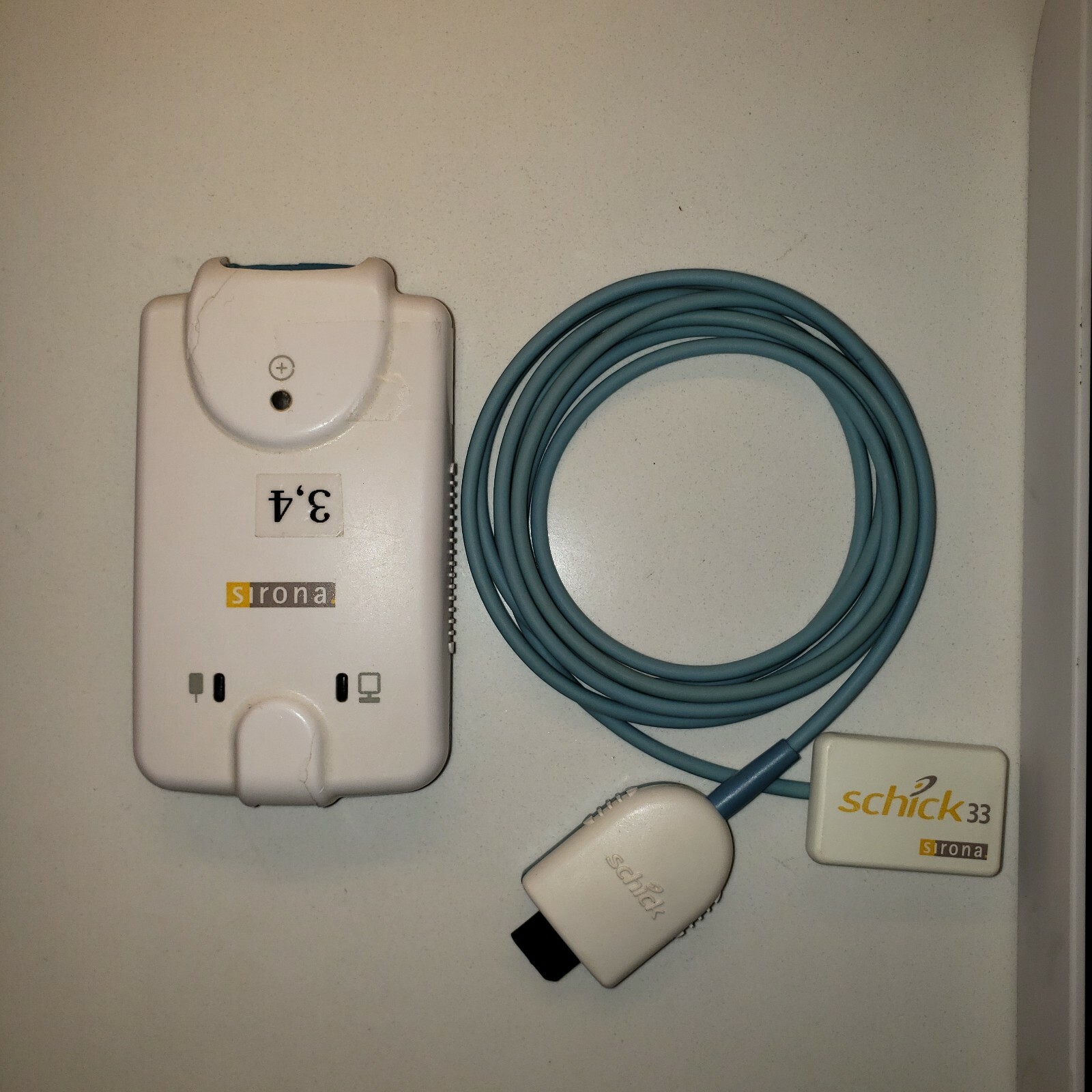 Schick 33 Size 1 and Size 2 Digital Sensor with 1 USB Remote Hub | eBay